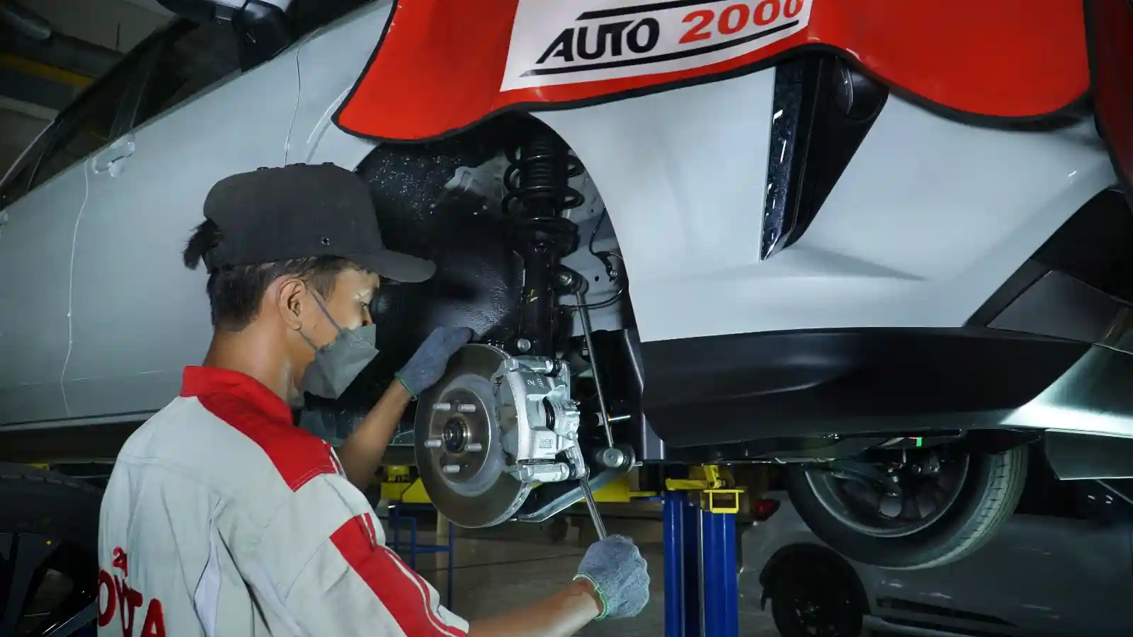 Toyota Surabaya - Dealer dan Bengkel Resmi Auto2000